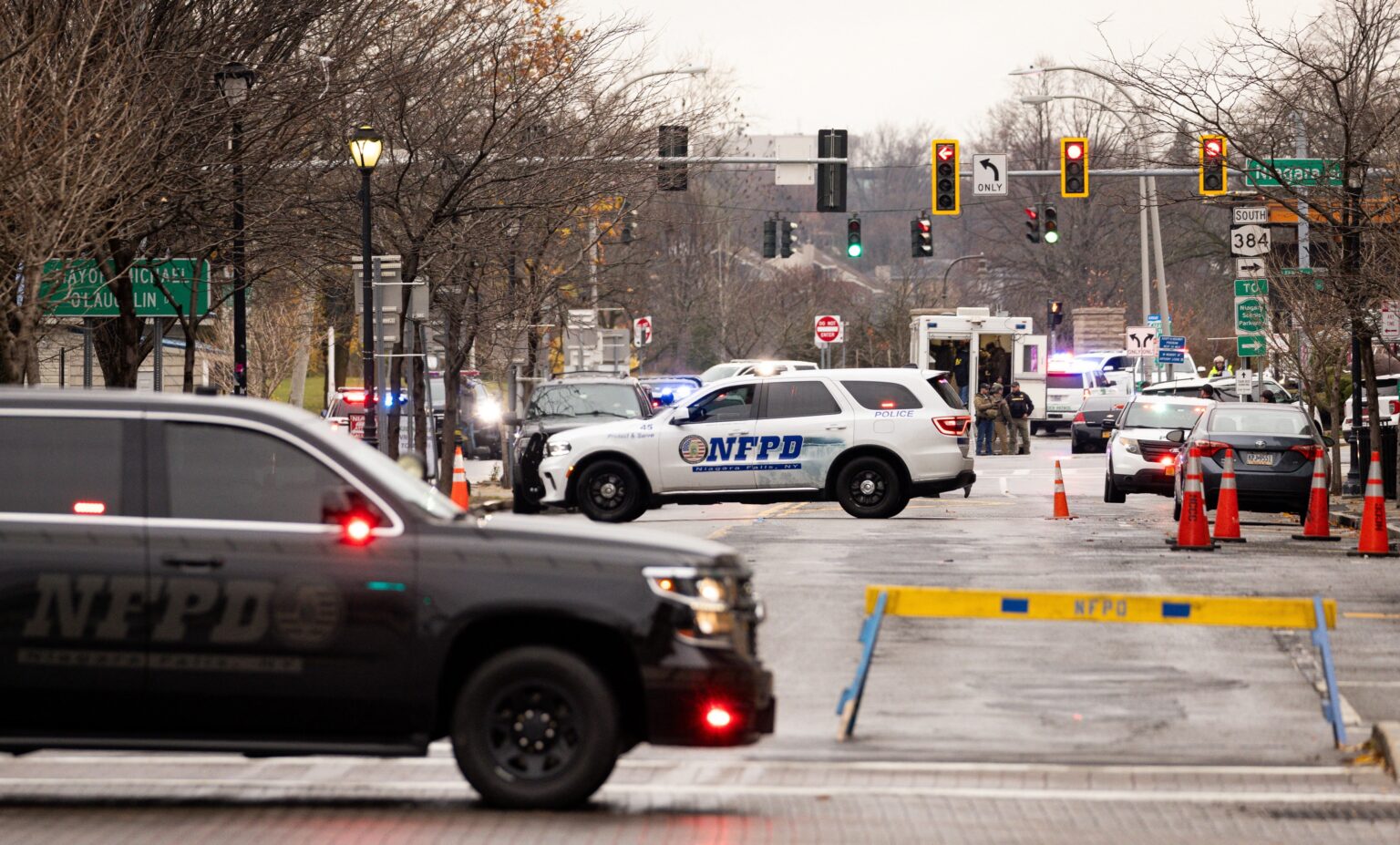 Authorities rule out bomb in border crossing blast